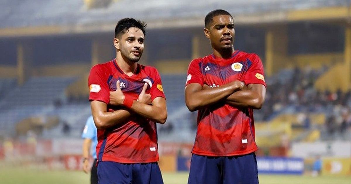 Vòng 13 V.League 2024-2025: Alan Grafite cứu Công An Hà Nội thoát thua ...