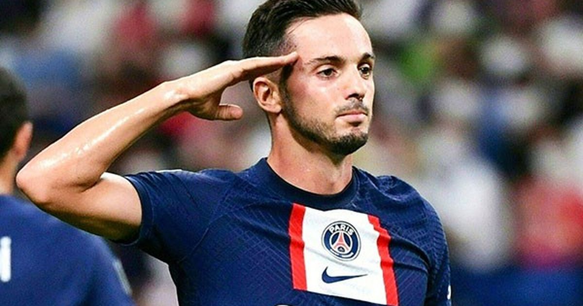 Sarabia sang Wolves