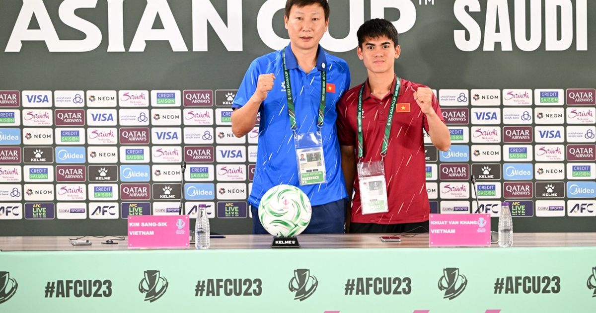 Huấn luyện viên Kim Sang-sik đặt trọn niềm tin, U23 Việt Nam quyết ...